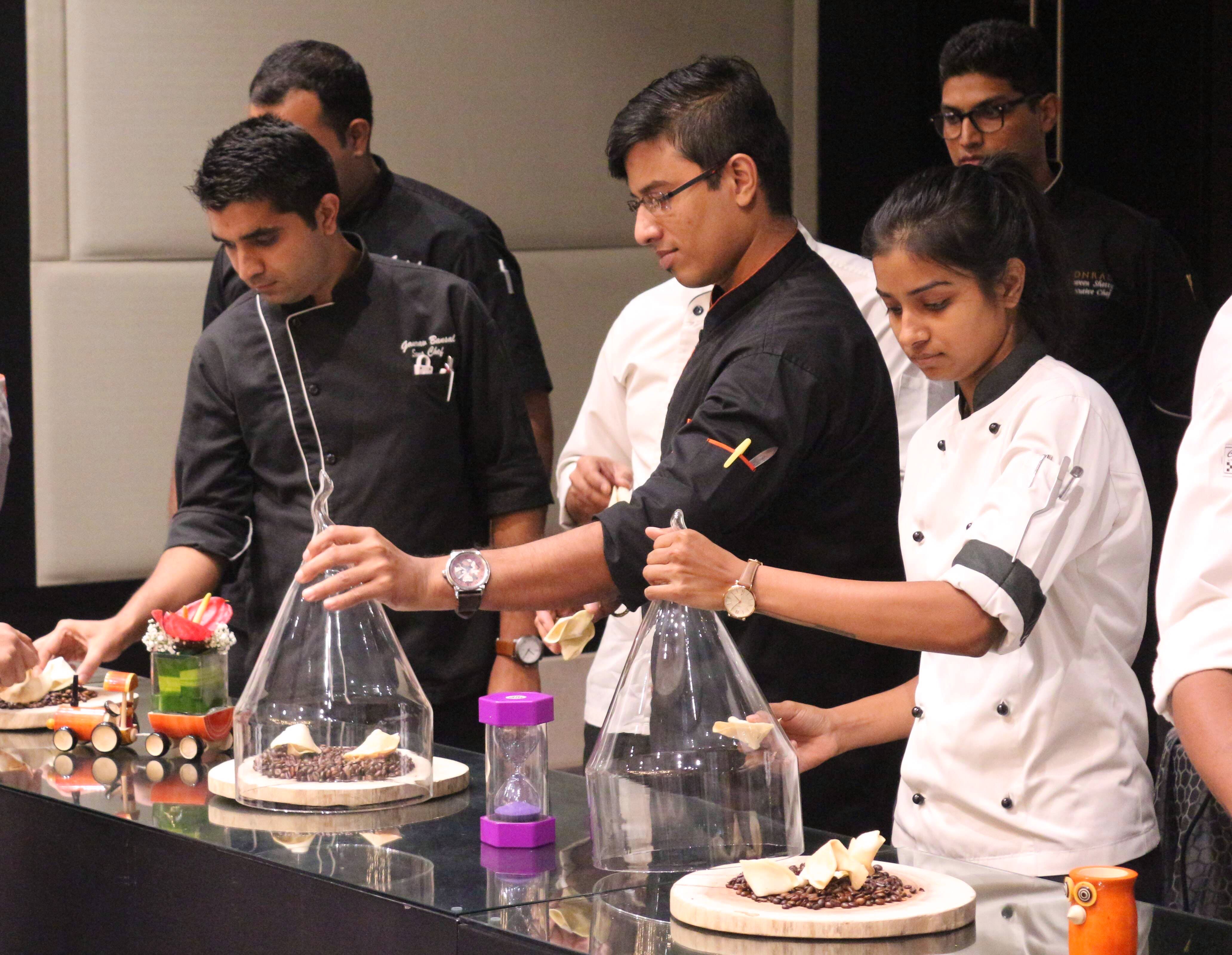 The Boiling Point - A Seafood Battle Get your tickets now! | LBB