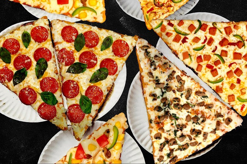 Eat The Biggest Pizza At The Mighty Slice I LBB, Kolkata