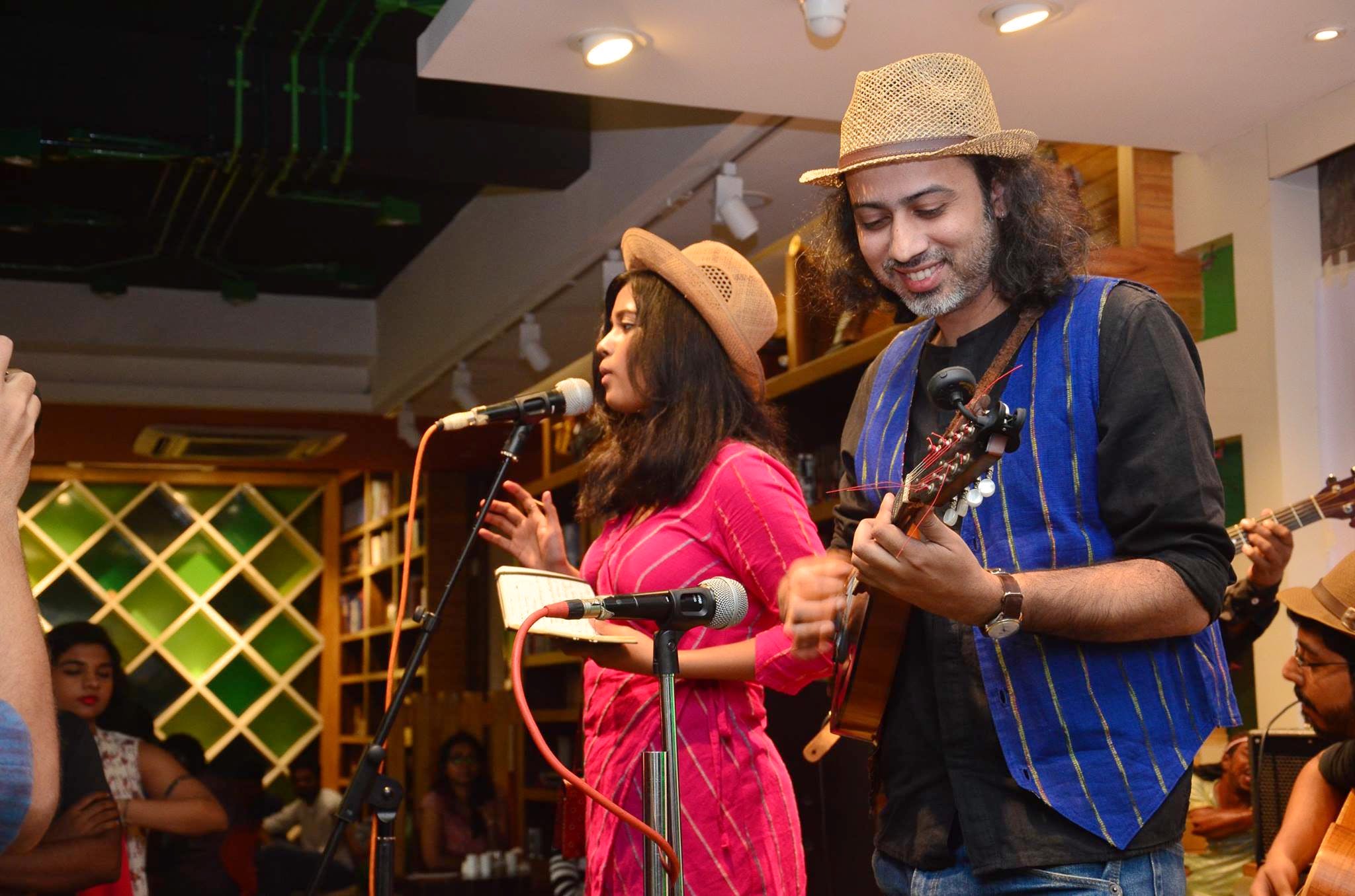 11 Open Mic Spots Across Kolkata To Perform At I LBB, Kolkata