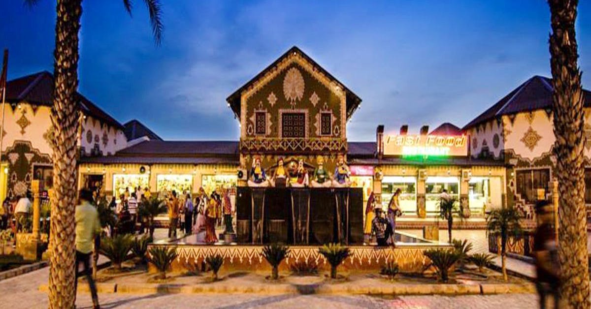 Experience Rajasthani Culture At Chokhi Dhani I LBB, Delhi