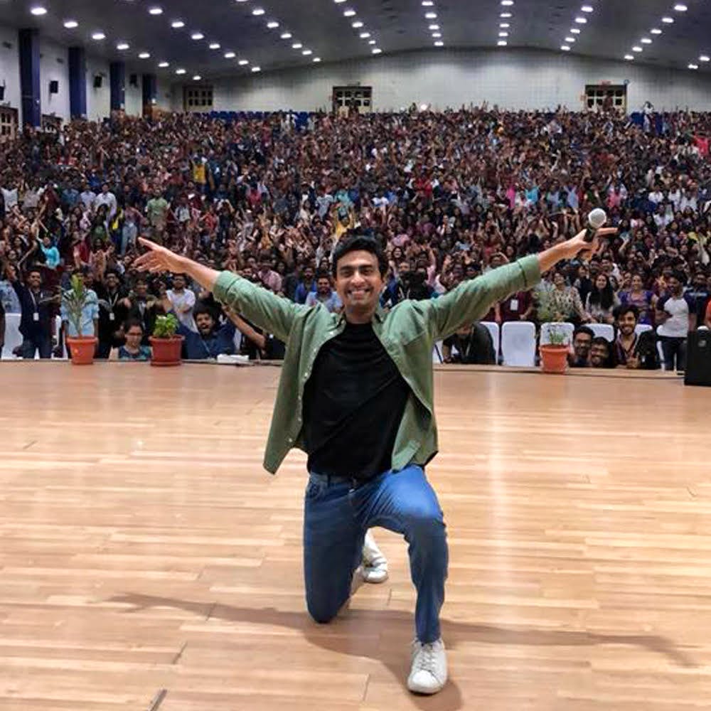 Book Tickets Now for this Epic Comedy Night | LBB, Delhi