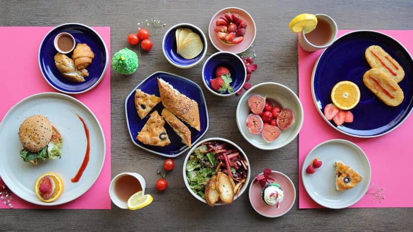 Buy Clay & Marble Serveware Online At Ware Innovations | LBB