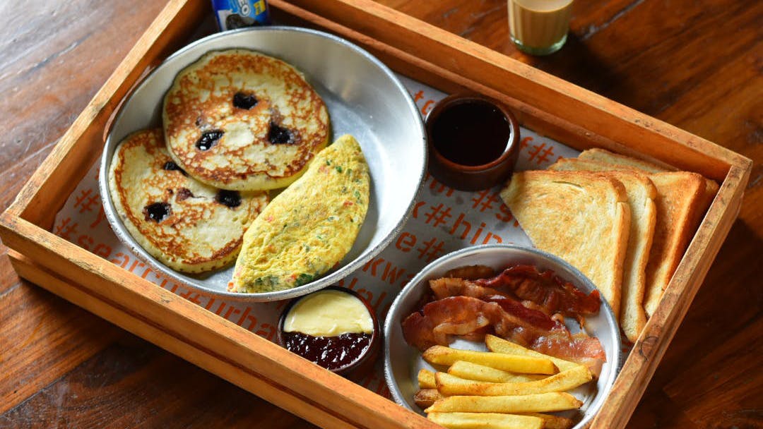 Carter Road Social Now Serves Breakfast | LBB, Mumbai