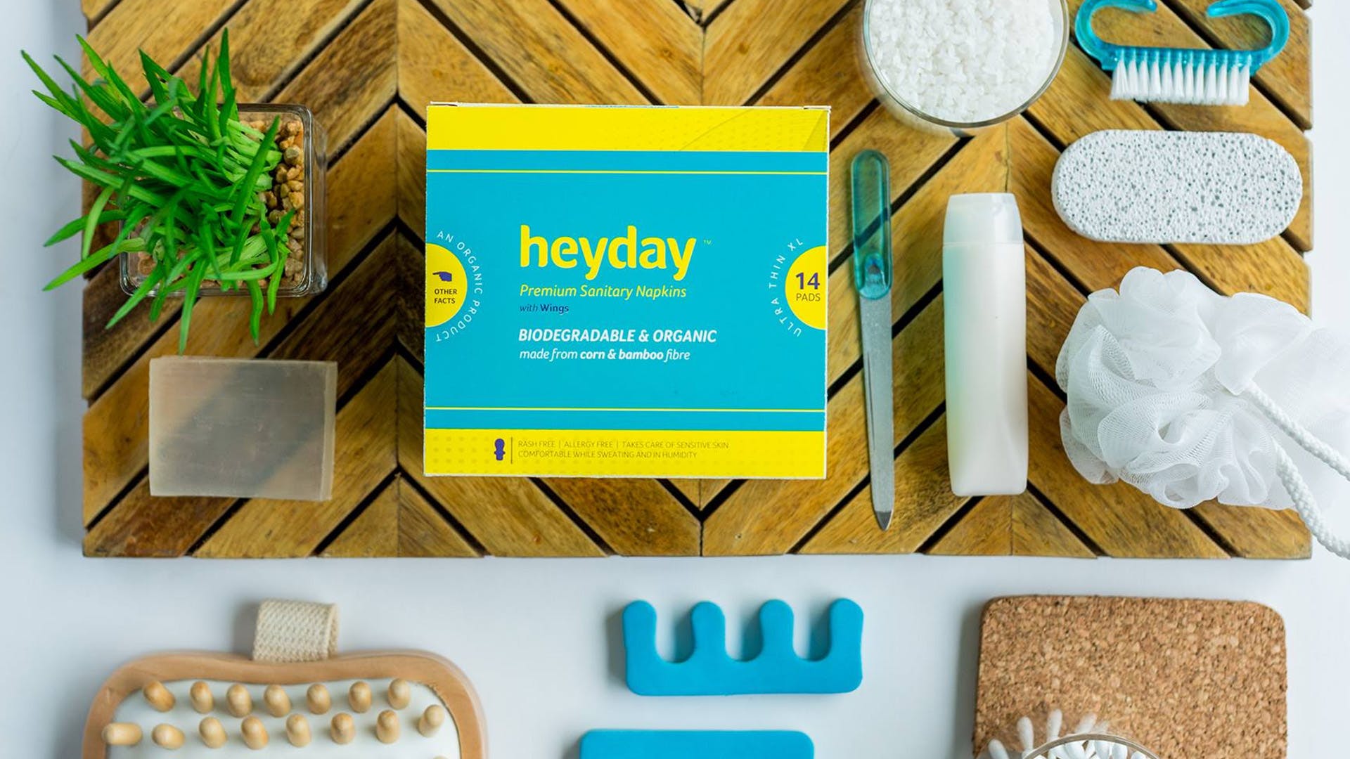 Buy Biodegradable Sanitary Napkins Online At HeyDay | LBB