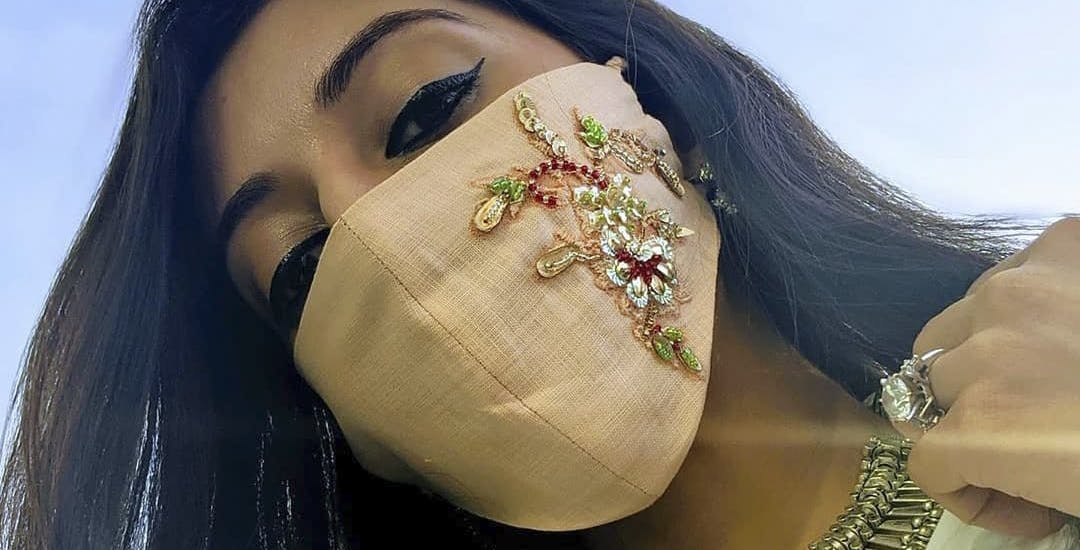 Buy Personalised Linen Masks From Ayushi Modi | LBB