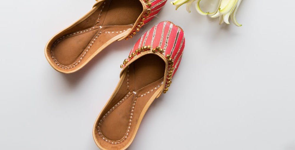 Buy Affordable Juttis Online Here | LBB