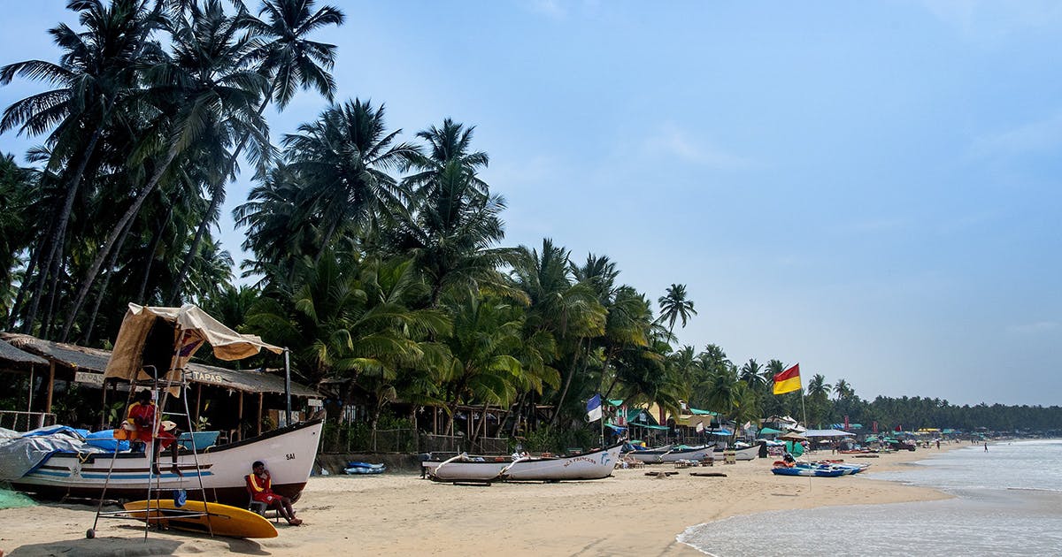 Visit The Palolem Clear Blue Sea Beach In Goa | LBB