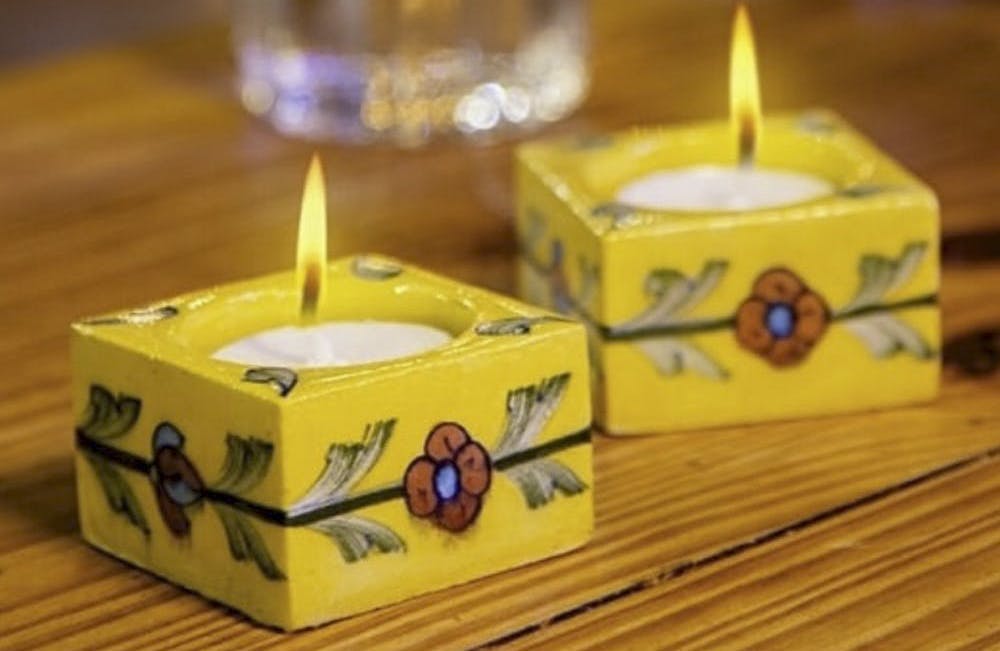 Get Best Festive Diyas Online | LBB
