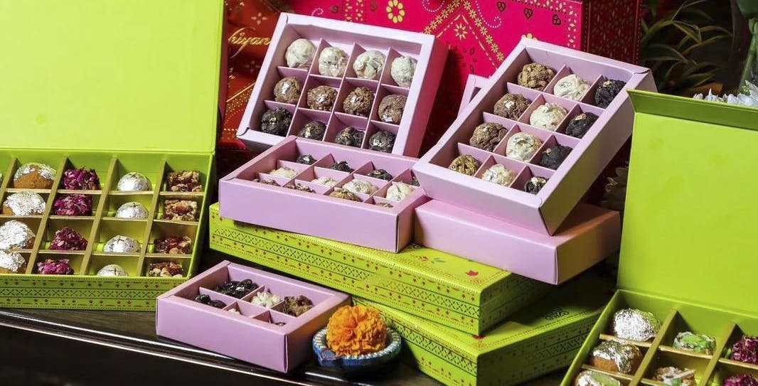 Get The Best Of Diwali Hampers In Pune | LBB