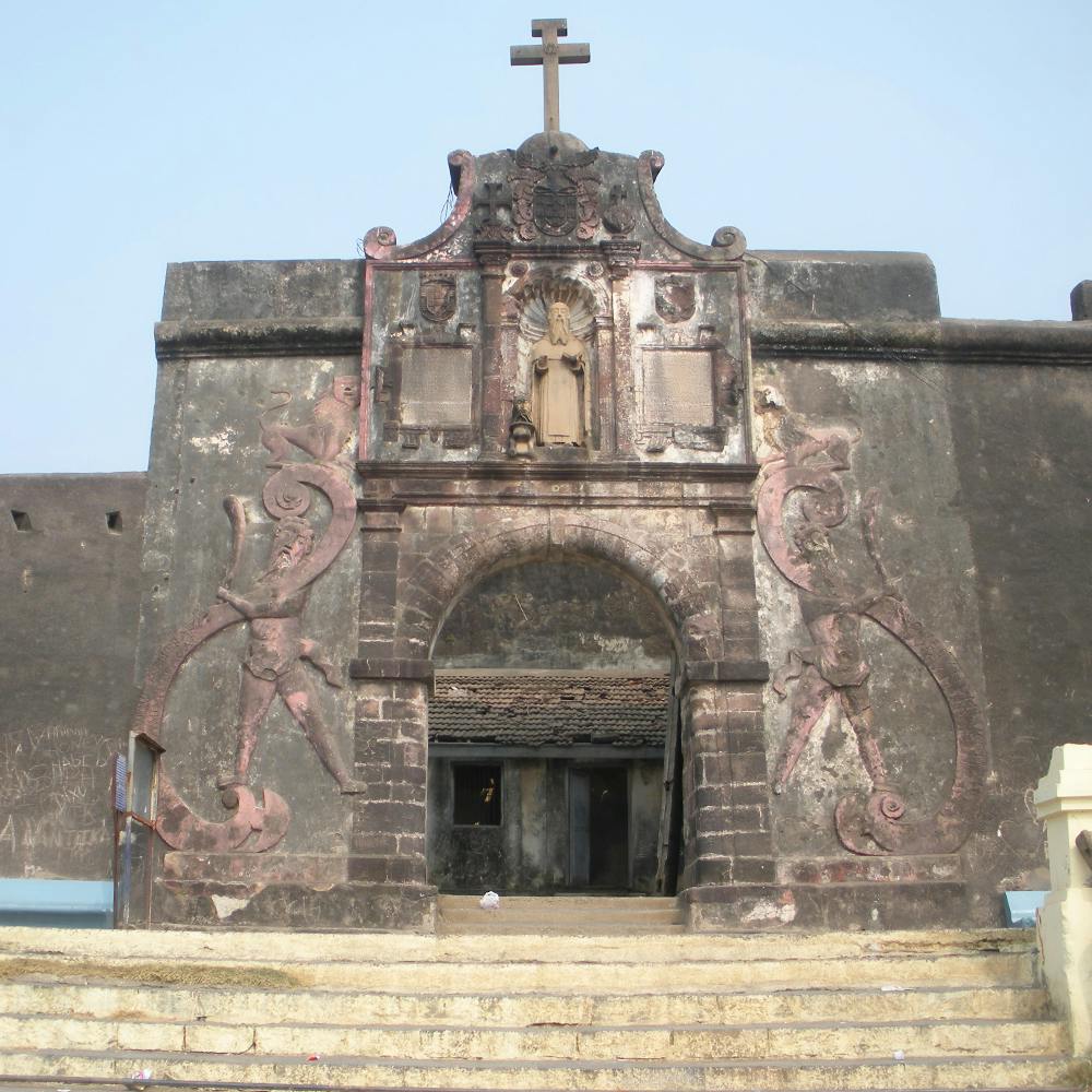 Explore Gothic Architecture At Nani Daman Fort | LBB